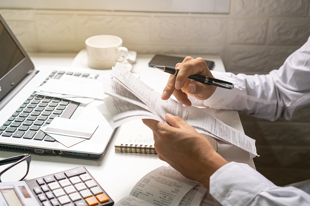 ¿Cómo se realiza una factura? | Asesoría Fiscal Sevilla ¿Cómo se realiza una factura? | Asesoría Fiscal Sevilla